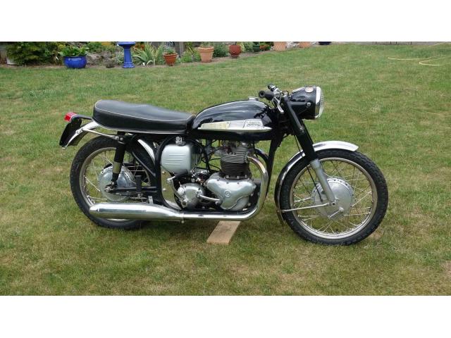 1961 Norton Dominator 600cc