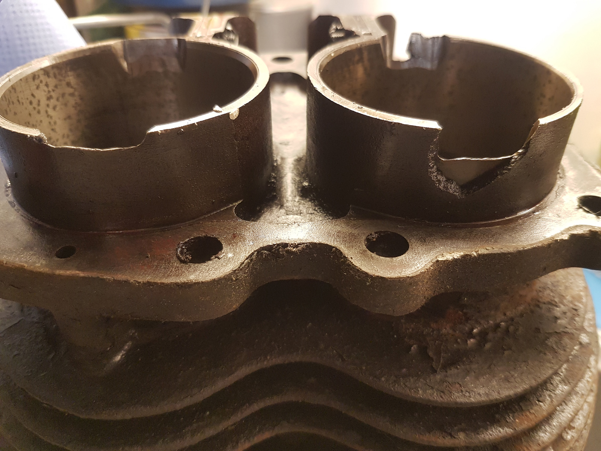99 Rebuild. Damaged cylinder question | Norton Owners Club
